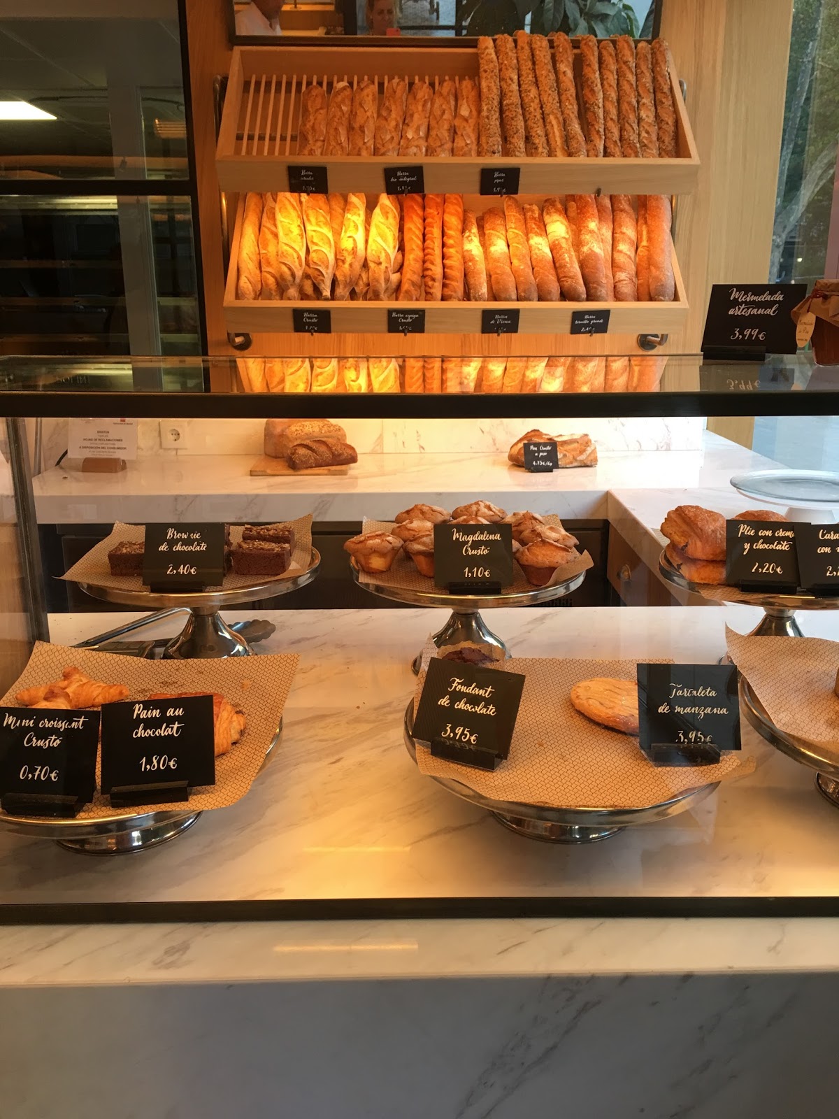 Crustó Bakery O El Pan-Pan En Madrid Y Barcelona