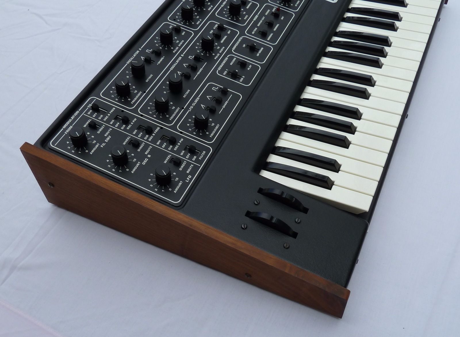 MATRIXSYNTH: Sequential Circuits Pro One Synthesizer SN 2064
