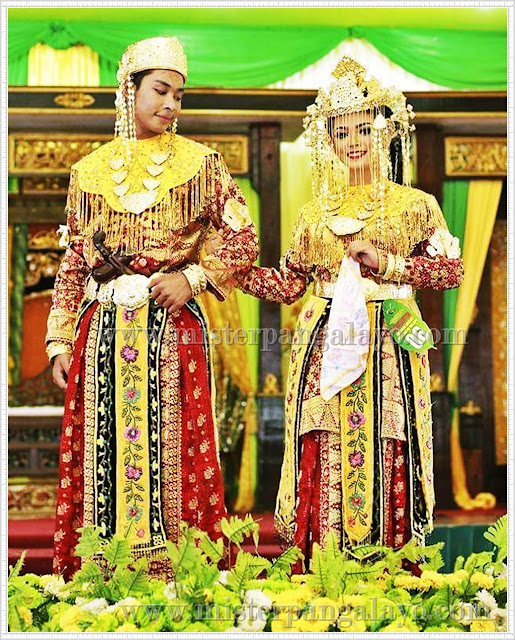 Asal Usul Suku Bangsa Melayu Sambas - MISTER PANGALAYO