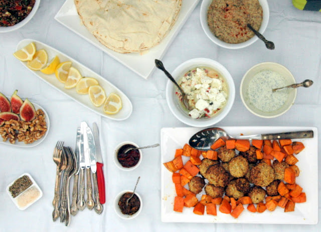 How to Feast :: A Vegetarian Middle-Eastern Menu + Recipes