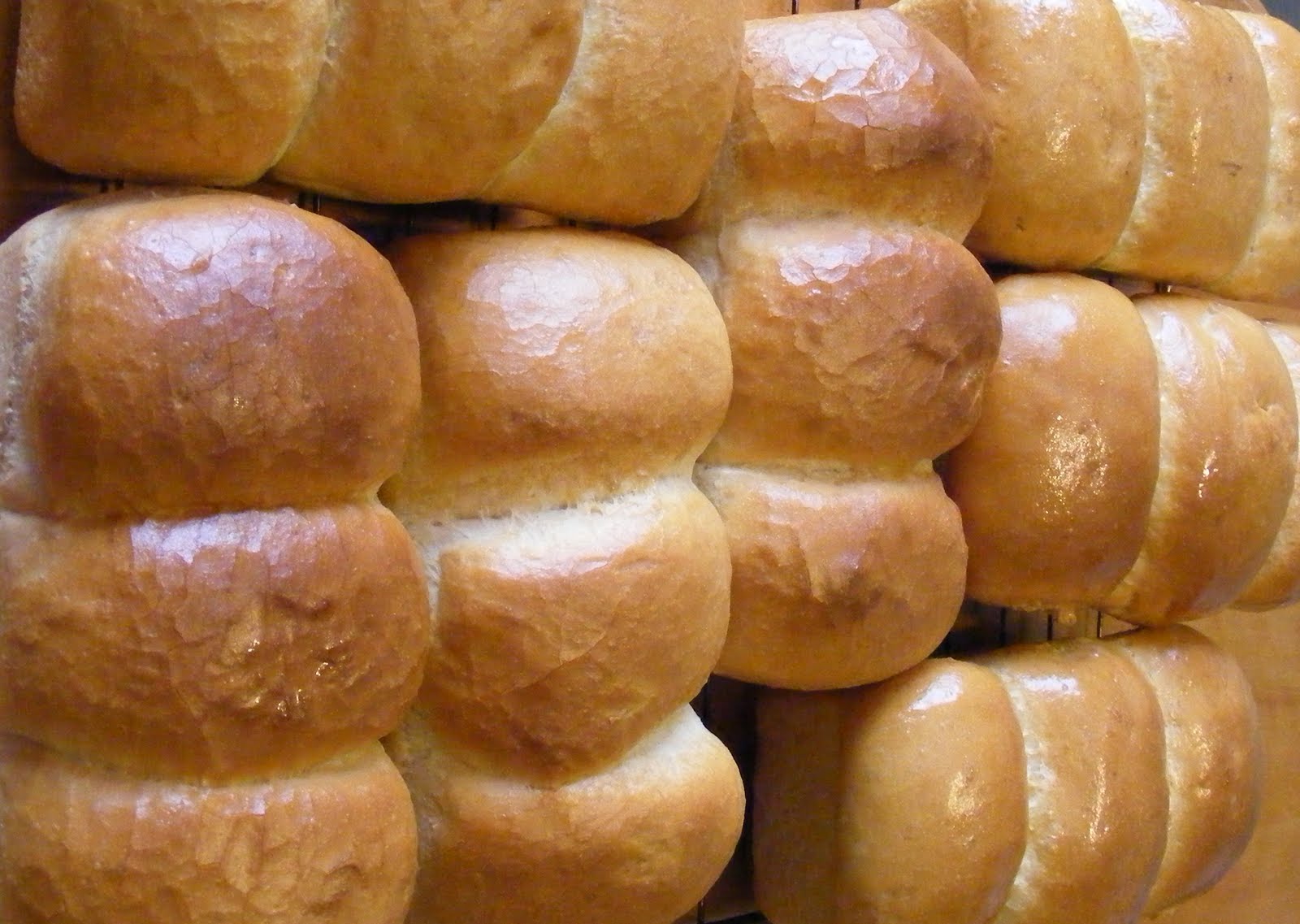 9er Domestic: Mom's Homemade White Bread