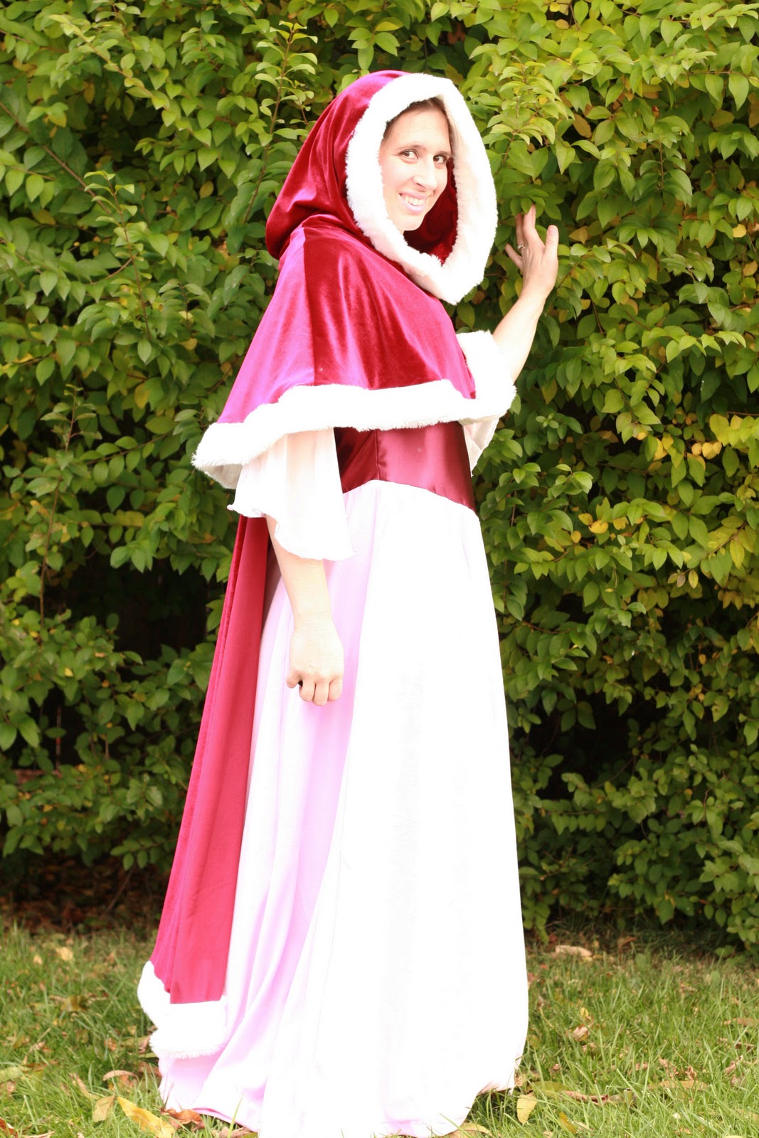 The Casual Costumer: Belle Dress and Cape