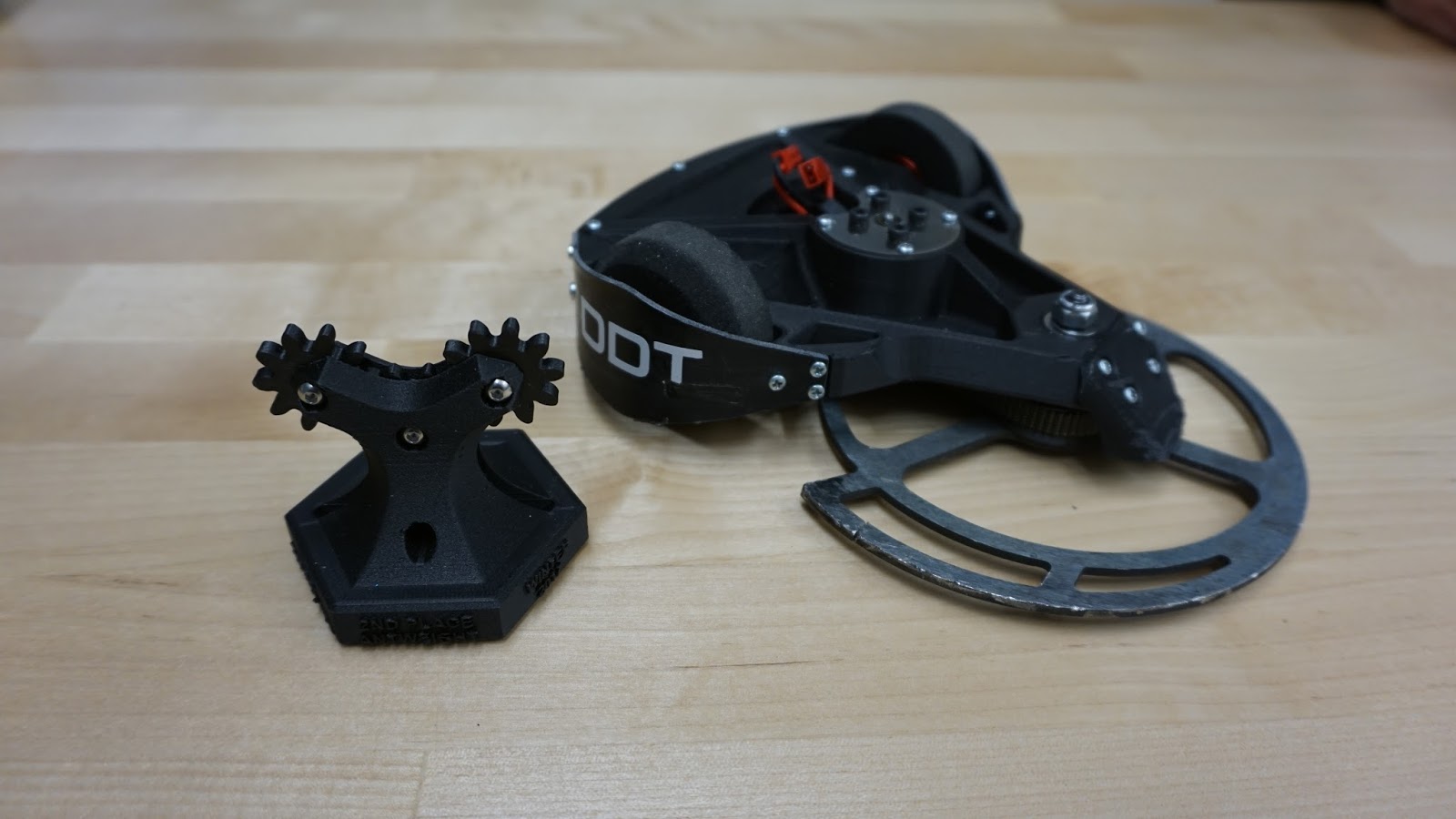 What is your favorite insect-weight bot? : r/battlebots