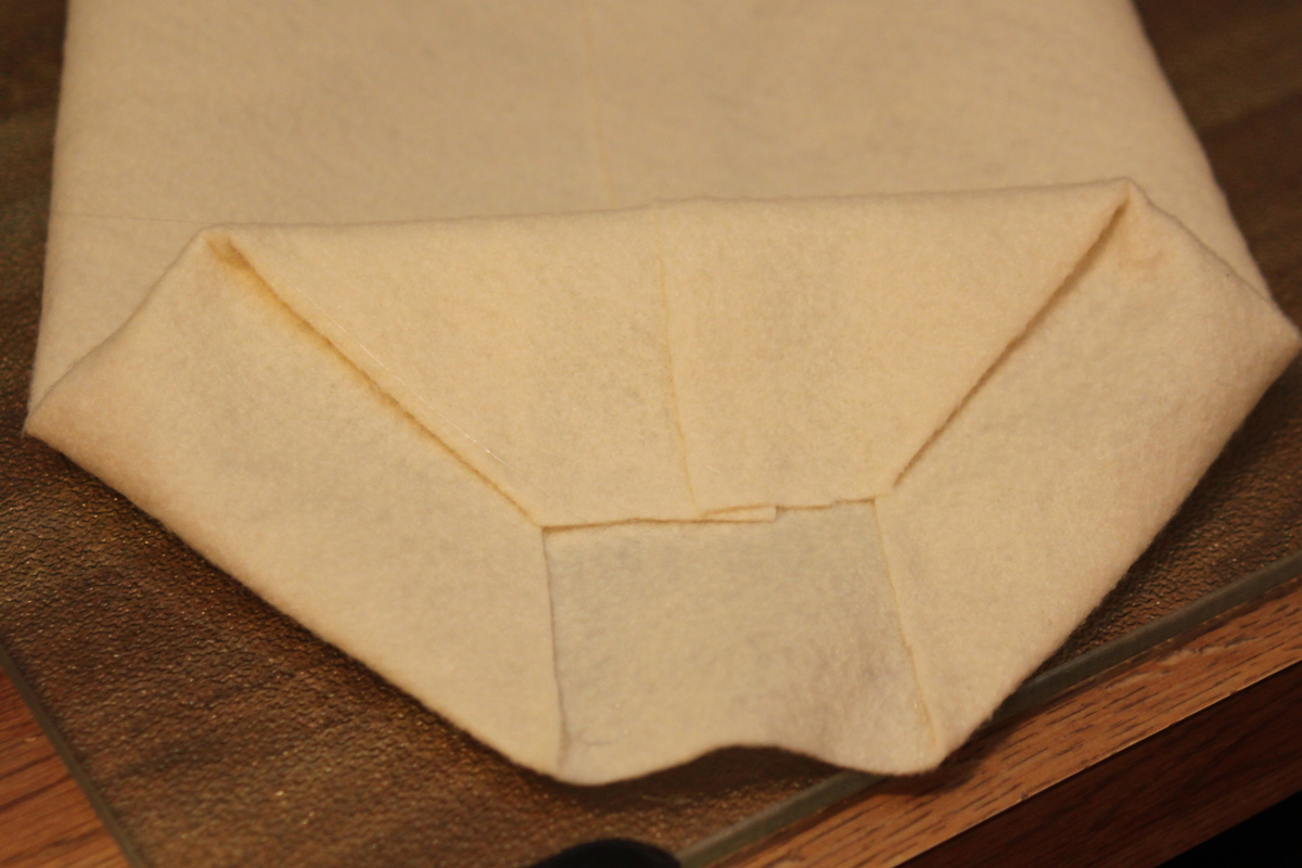 Hey it's the Griders!: DIY Felt Bag of Donuts