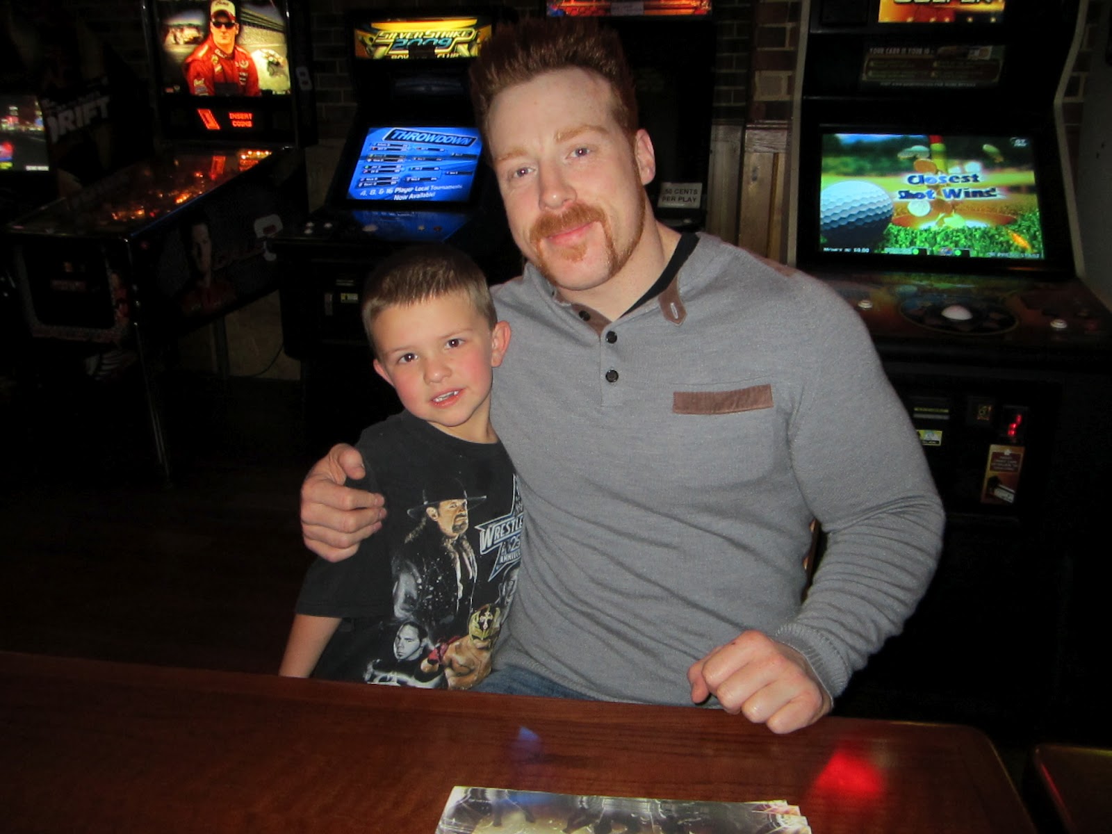 foul bunt: Meeting WWE World Heavyweight Champion Sheamus