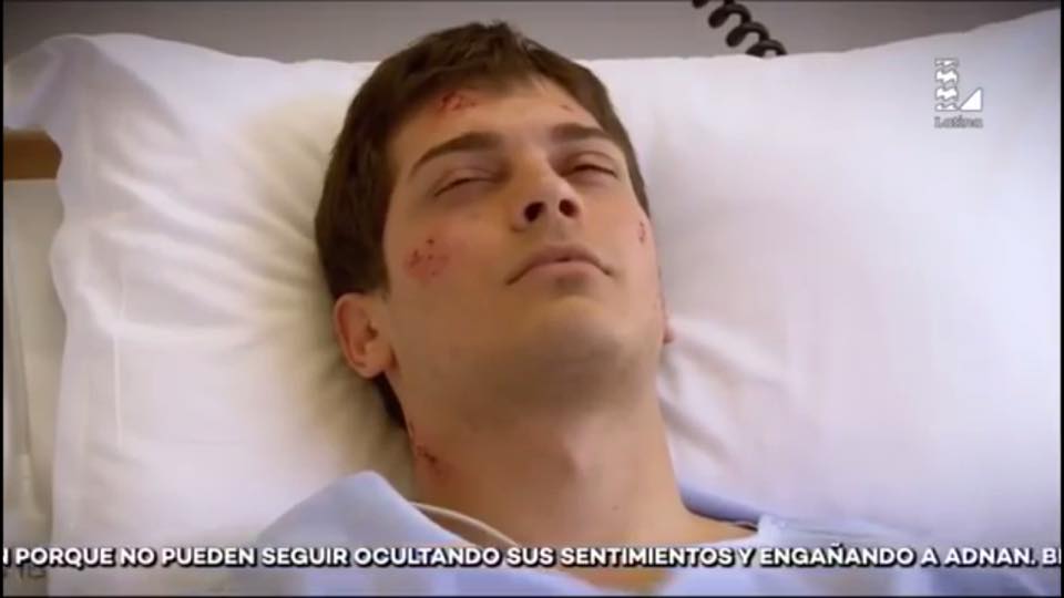 Cagatay Ulusoy The Best: Ya desperto Emir Sarrafoglu El secreto de Feriha