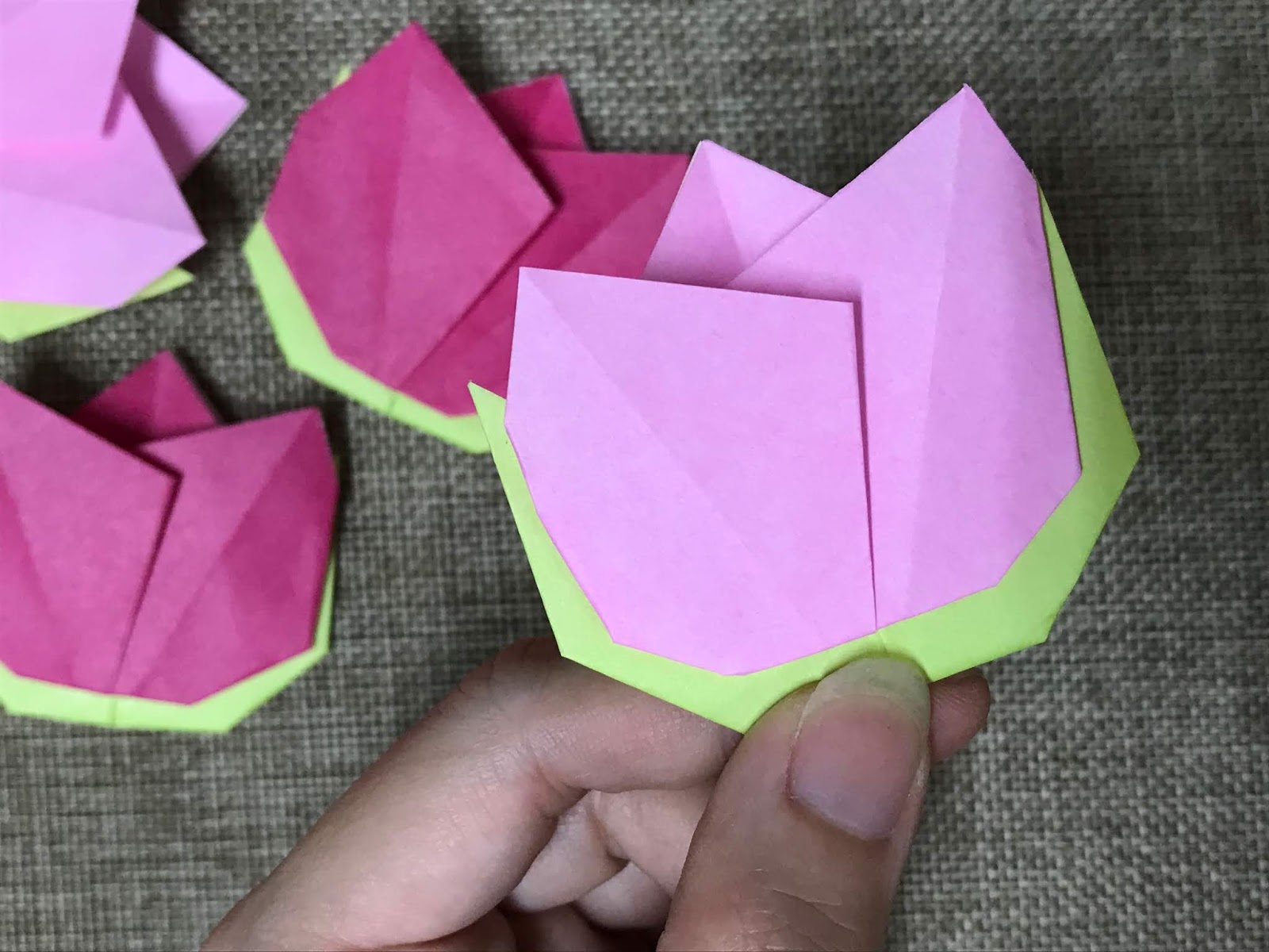 Tutorial #79: Origami Cute Flower (Easy) | The Idea King