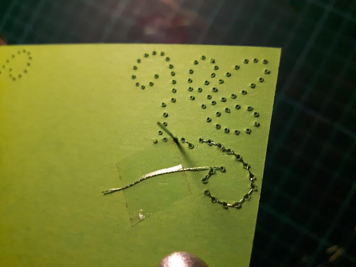 Glenda's Ghetto: Paper Pricking - Tutorial