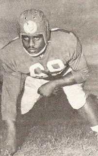 Botté d'envoi: Herb Trawick