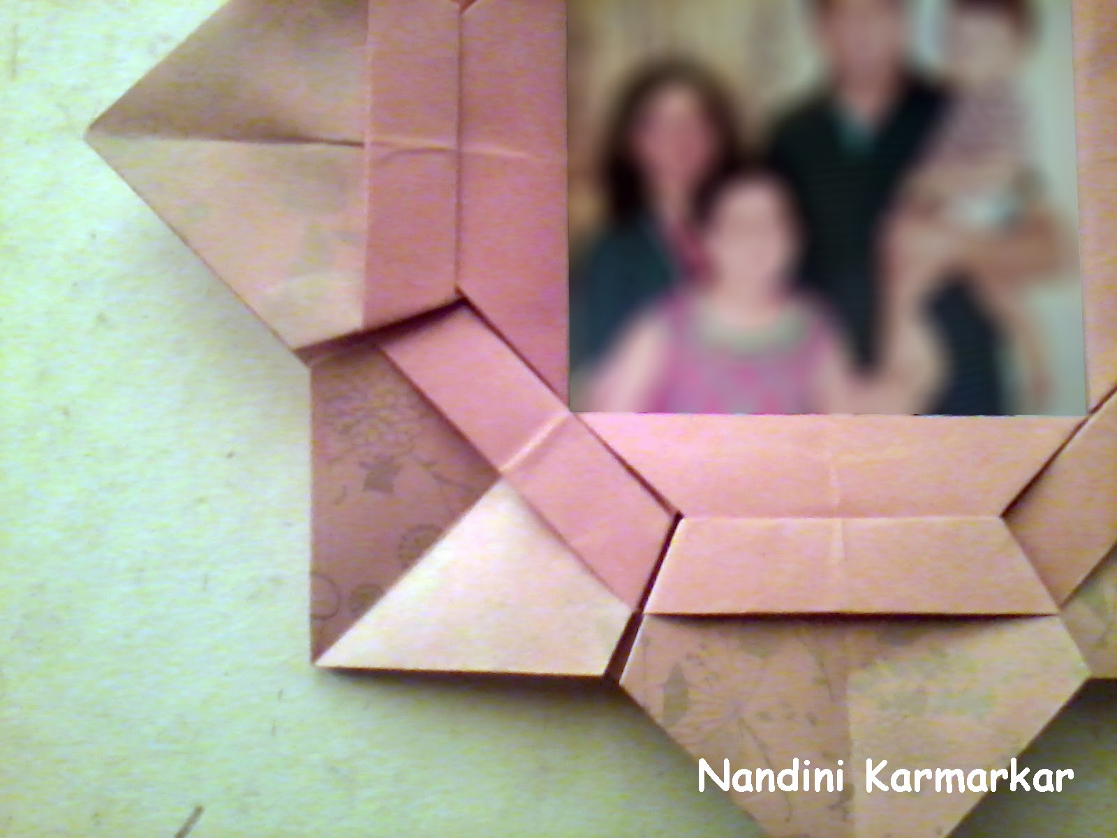 Paint Paper Scissors: A quick origami project...