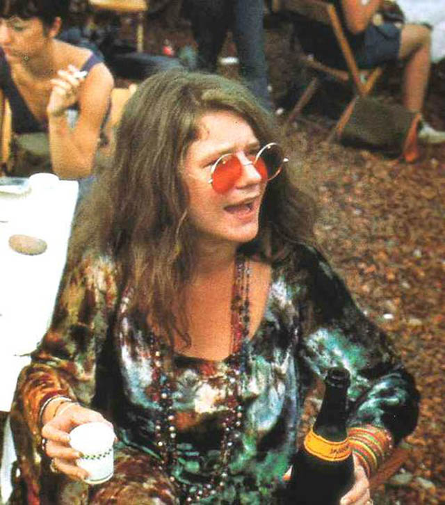 34 Fascinating Color Photographs of Janis Joplin in the 1960s ~ Vintage ...