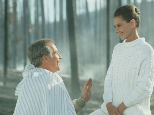 18 Beautiful Photos of Audrey Hepburn in Her Last Movie "Always", 1989 ...