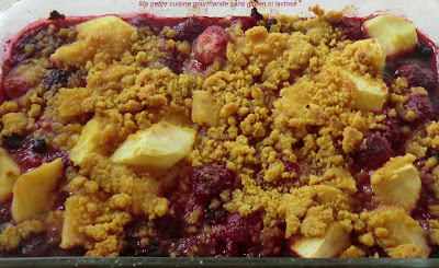 Crumble aux fruits rouges et aux pommes sans gluten et sans lactose ...