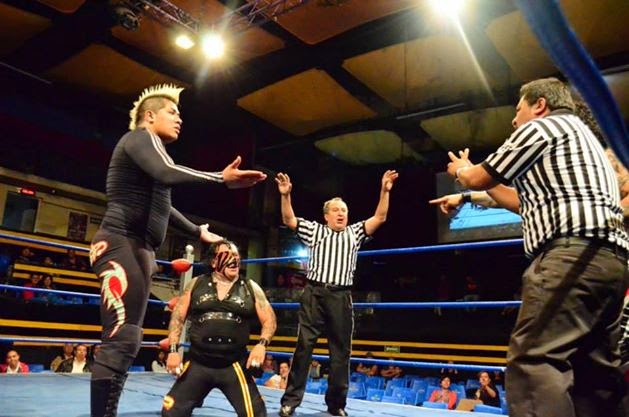 ESTRELLAS DEL RING.: Pirata Morgan y Lizmark Jr. hacen empatar a sus ...