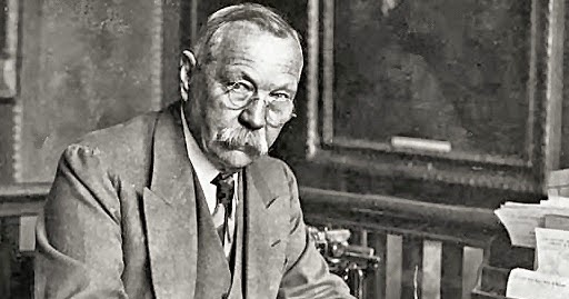 See Arthur Conan Doyle's Portable Writing Desk - I Hear of Sherlock ...