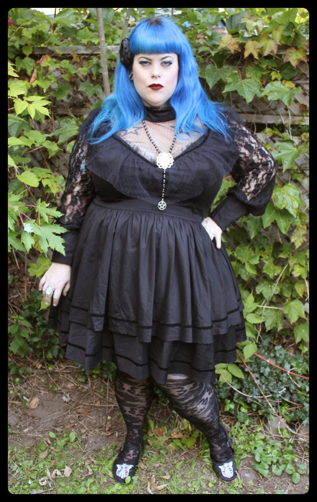 Fatshion Peepshow: Spin Doctor Plus Size Nevermore Dress