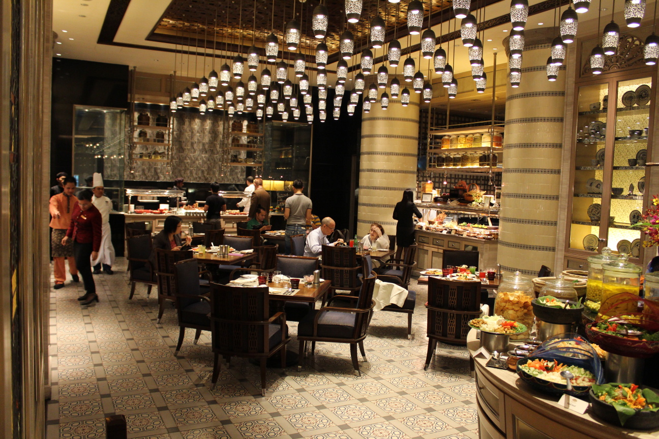 Mandarin Oriental, Buka Puasa Grand Buffet, Kuala Lumpur, Malaysia ...