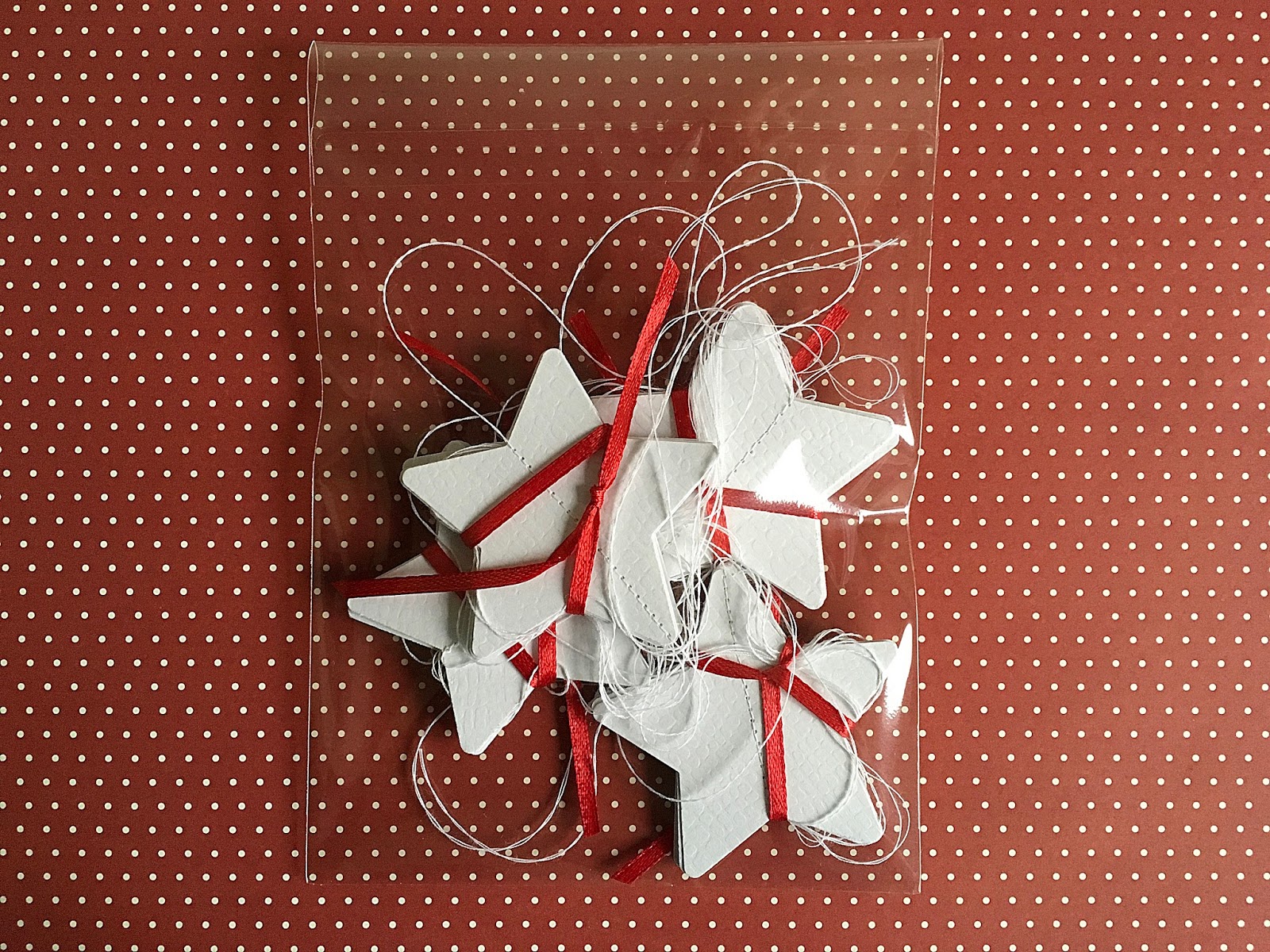 Bellas bedrifter: Stjerner på snor...