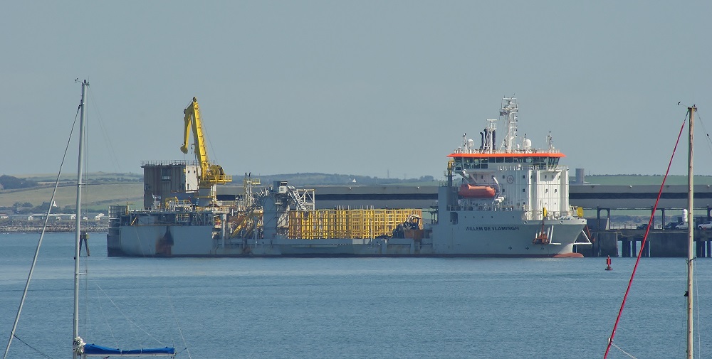 VESSELS AT HOLYHEAD: Arrived at the pilot station 11:15 this morning ...