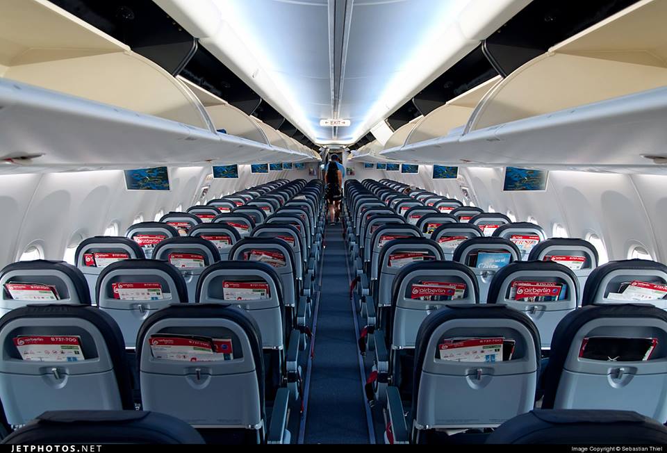 MonoRichard Spotters: UN INTERIOR DE UN BOEING 737-700ER DE AIRBERLIN ...
