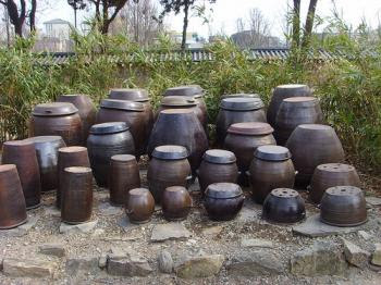 Carillon Group: Kimchi and Onggi Pot