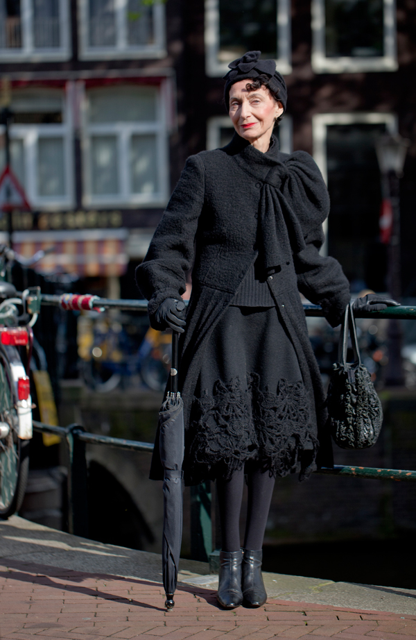 Timeless Chic: ADVANCED STYLE