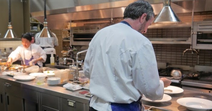 Food Hunter's Guide to Cuisine: Binkley's