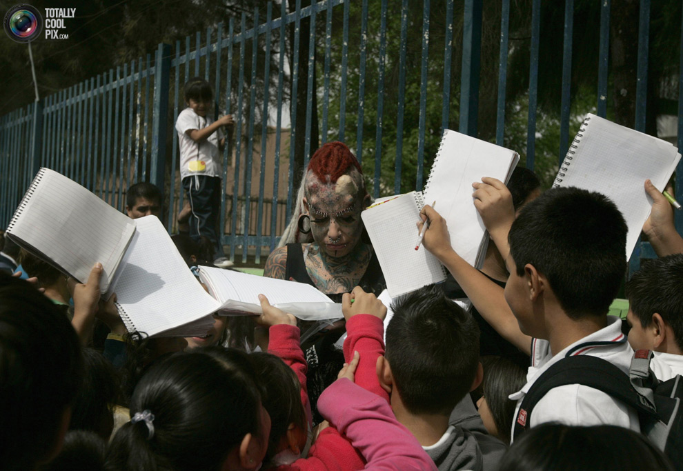 mdolla: Maria Jose Cristerna is Vampire Woman (38 Pics)