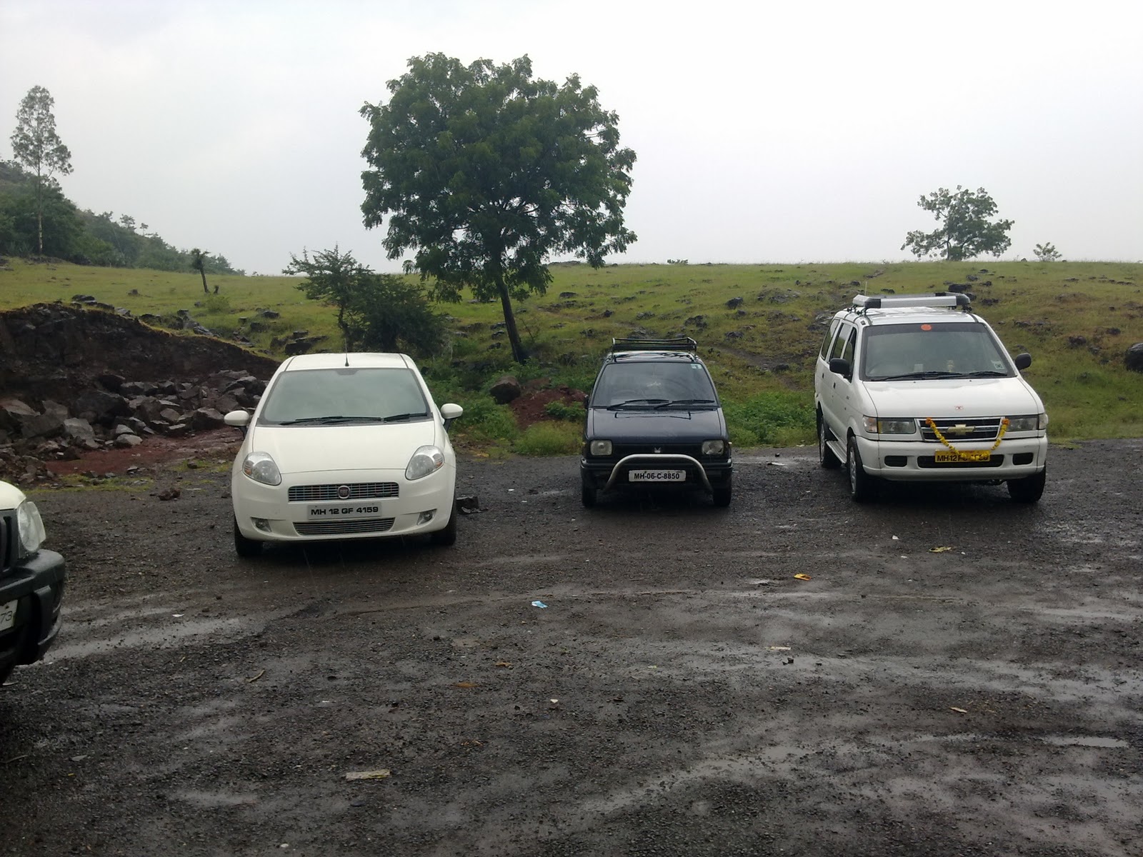 My Picnic Trip around Pune: My picnic trip around Pune - Jejuri Juna ...