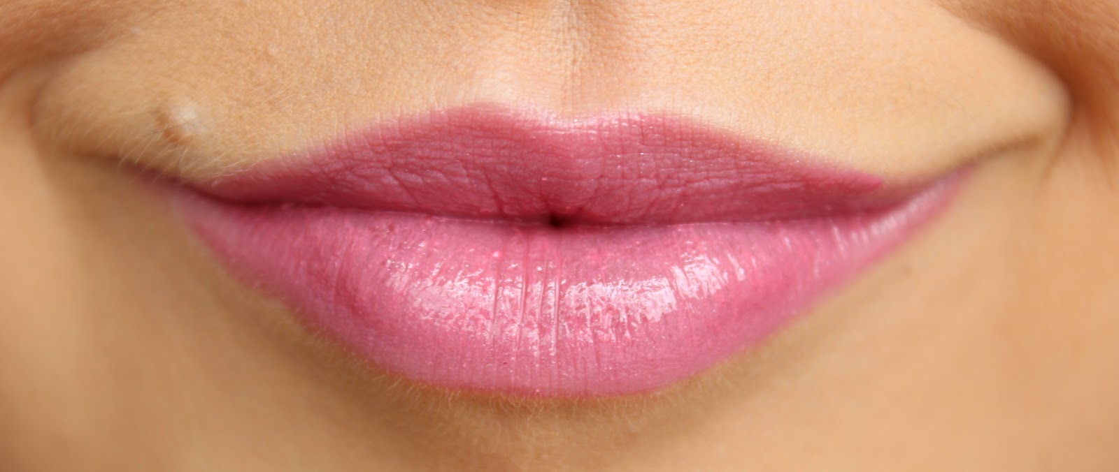 No7 High Shine Lip Crayon in Delicate Pink | Belles Boutique | Bloglovin’