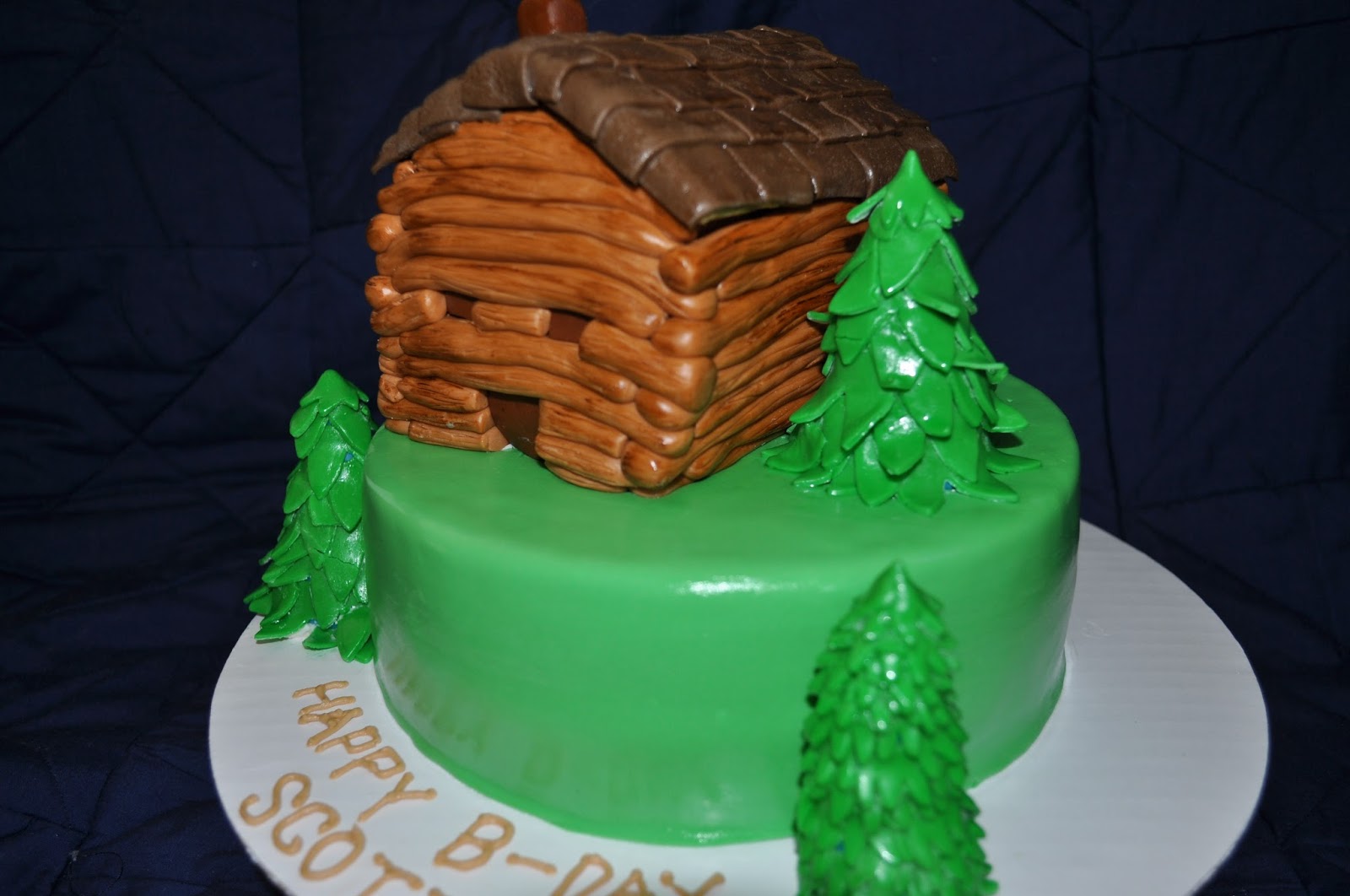 Katie's Cake Creations: Cabin Cake