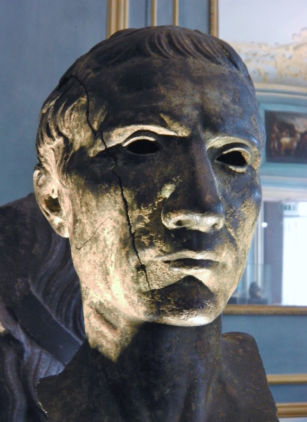 La Toge Et Le Glaive: Avignon Antique : Le Musée Lapidaire.