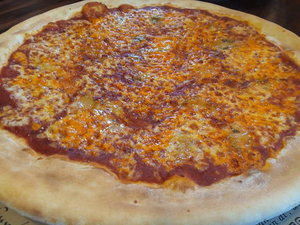 Pizza Rasa Otentik Di Eataly Resto