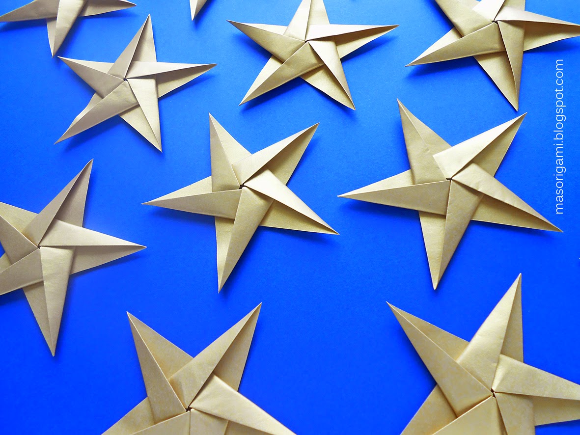 mas origami: Un cielo tachonado de estrellas de origami...