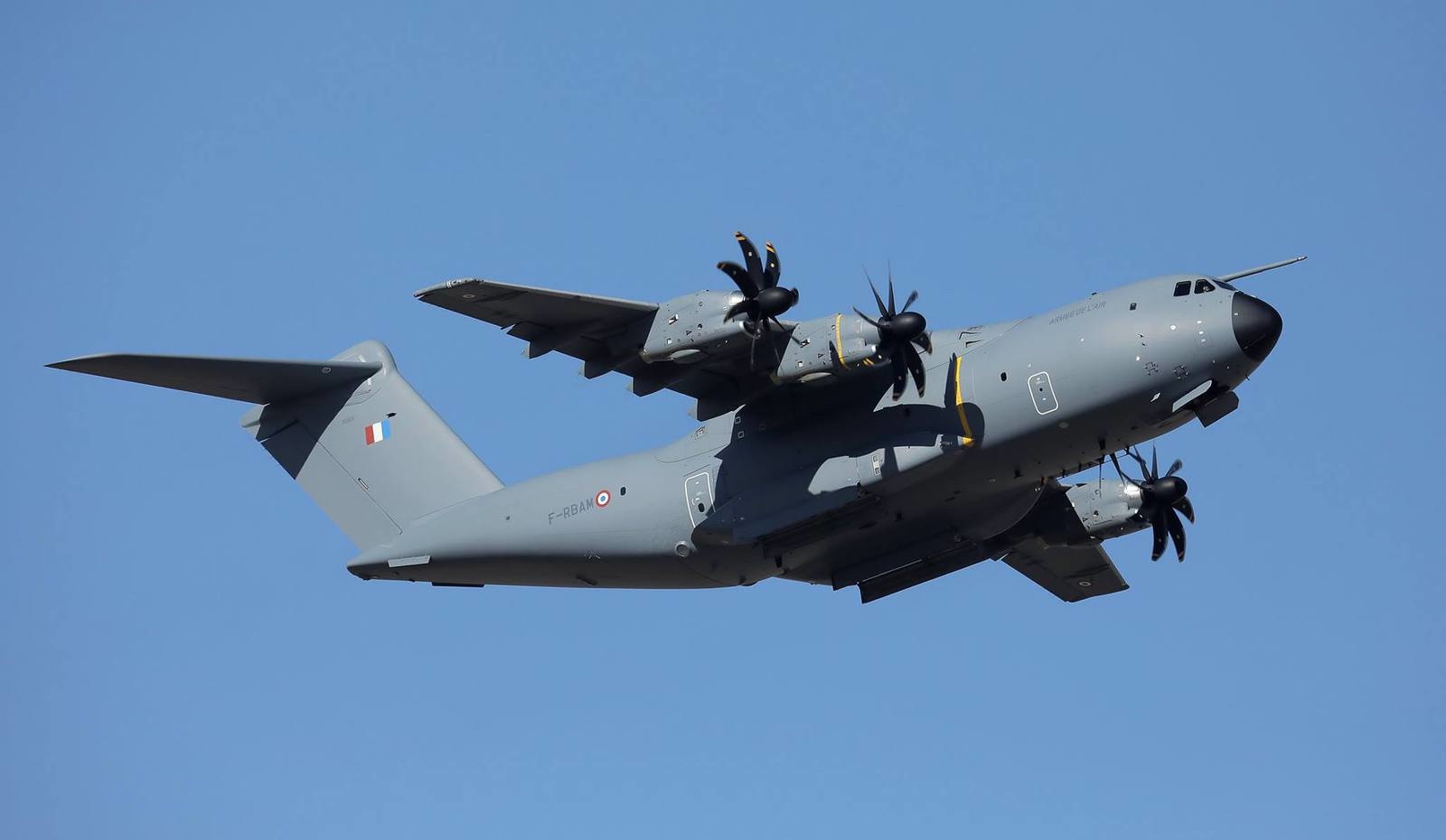 Military and Commercial Technology: Delivery of the 13th A400M Atlas to ...