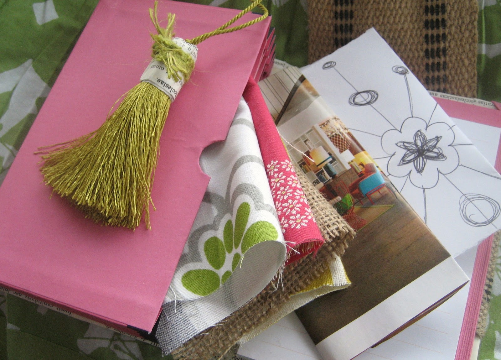 You can see it's the perfect way to carry small materials samples and ...