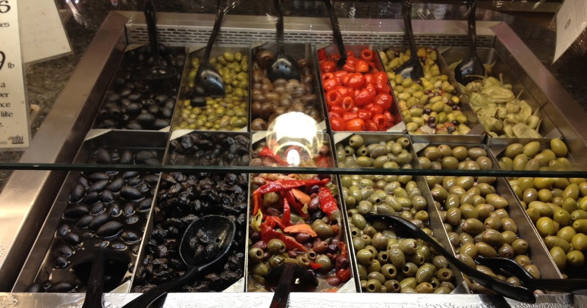 MARIETTE'S BACK TO BASICS: {Olive Bar at Whole Foods Market}