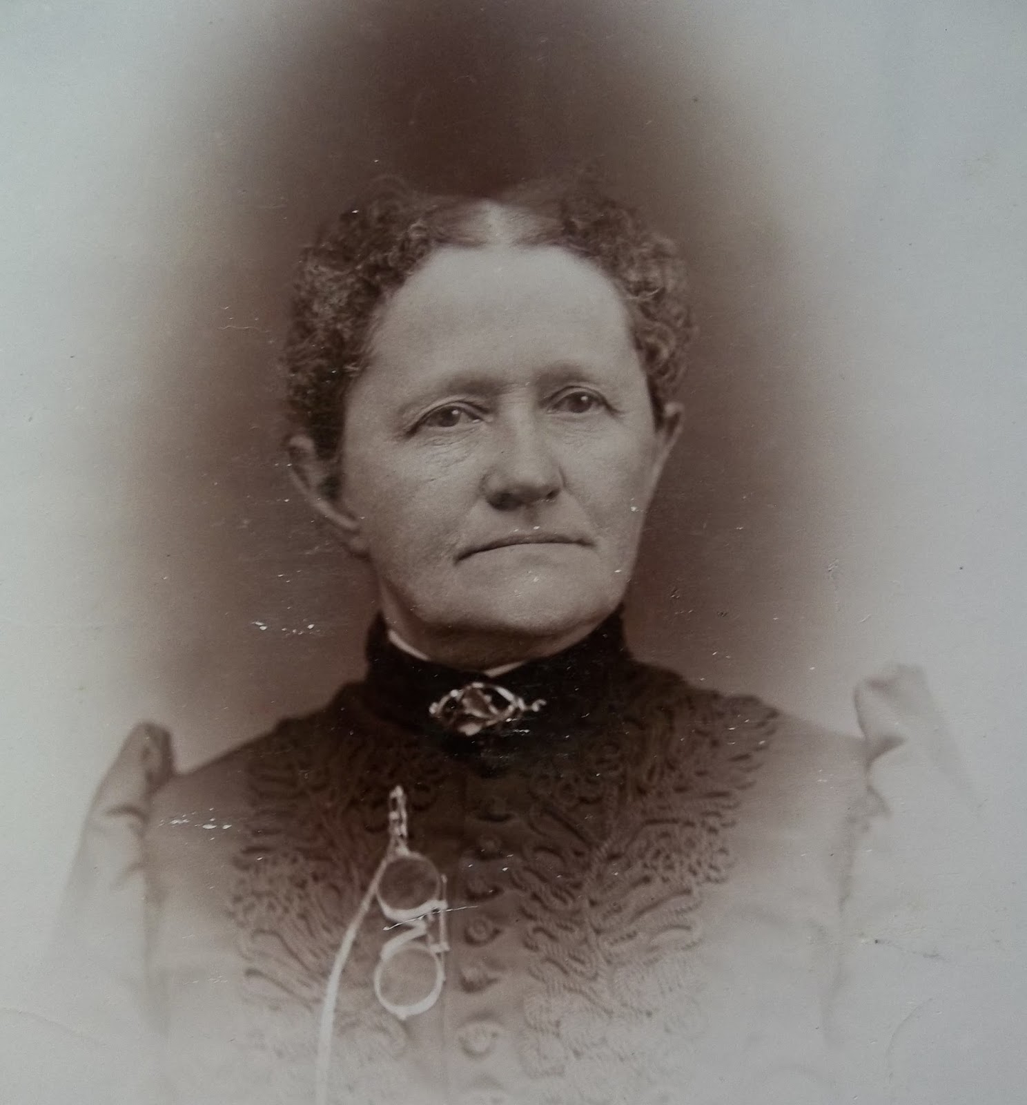 Arnold Genealogy: Mary L. Arnold