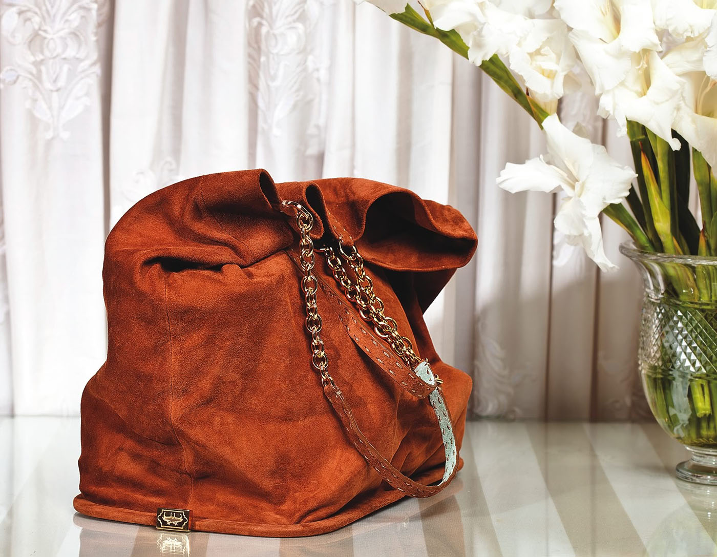 STUNNING GENUINE OSTRICH AND NAPPA LEATHER DESIGNER PURSES (HANDBAGS)