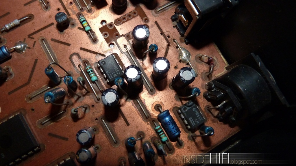 Inside Hi-Fi: Philips CD 150 (CD 150/00, CD 150/60)