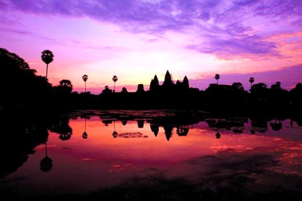 GOLDEN ANGKOR WAT, SIEM REAP, KINGDOM OF CAMBODIA - CAMBODIA