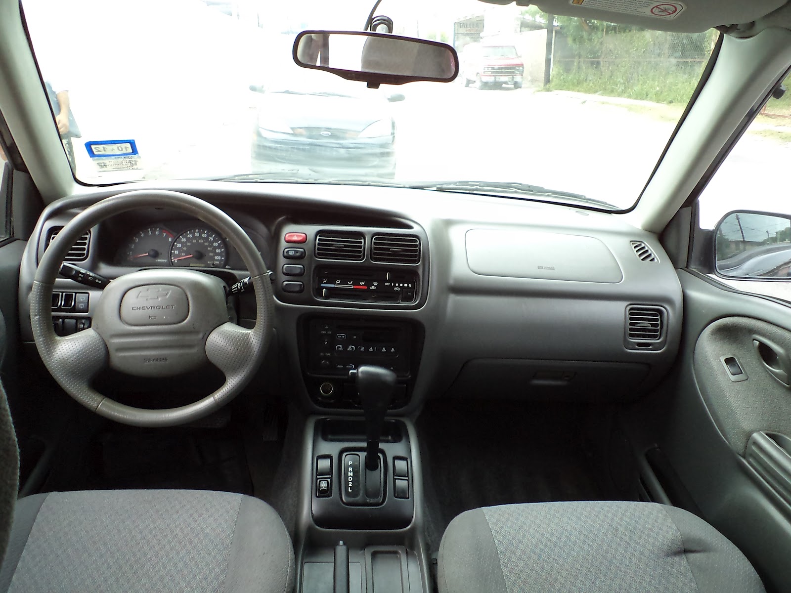 Carros Usados Matamoros: Camioneta Tracker 2000