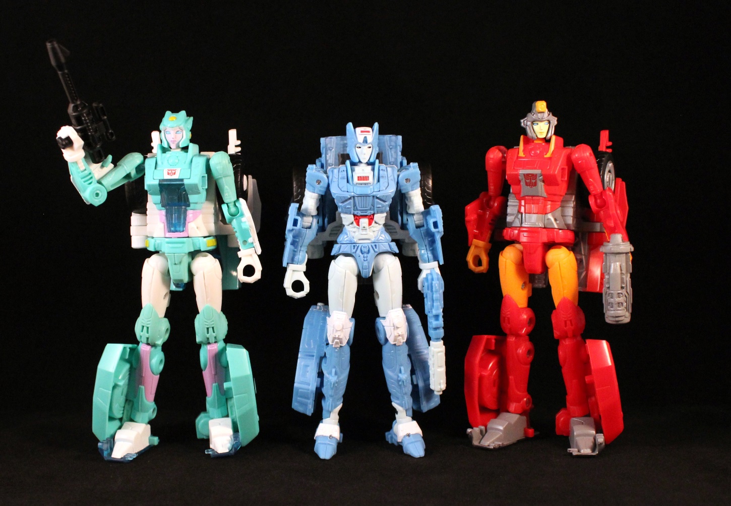 She's Fantastic: Transformers Siege - CHROMIA!