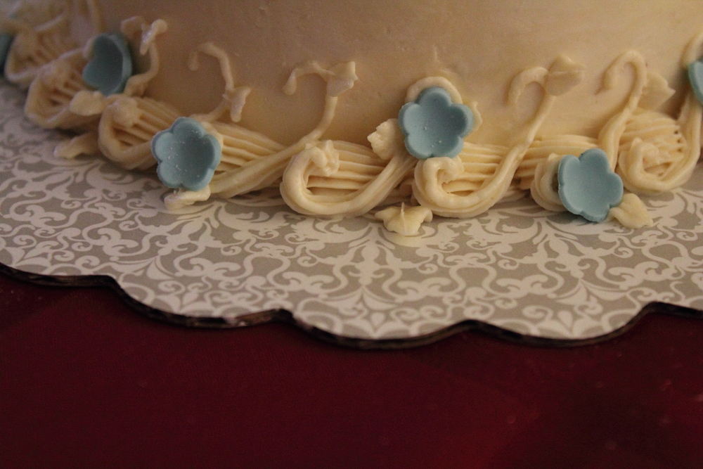 The Cake Engineer: A Little More Over-piping