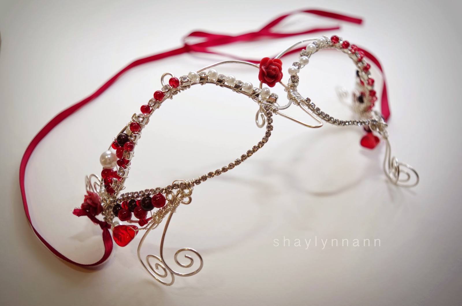 Wire Masquerade Mask - Shealynn's Faerie Shoppe