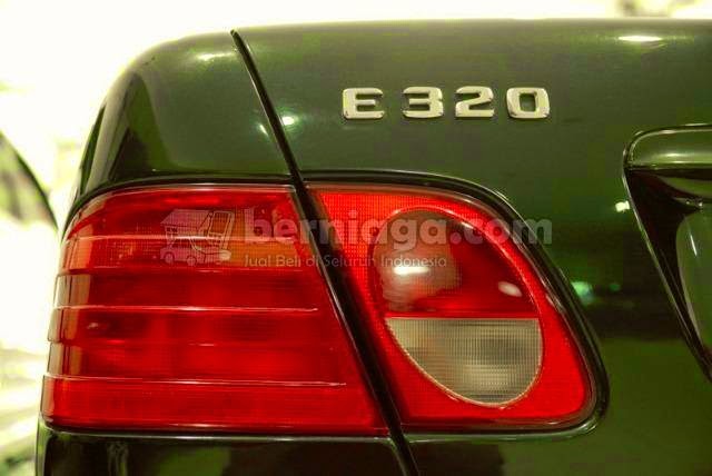 Mercy e320 a/t - hitam 1 - Mercy Bekas - Barang Second Tapi Bagus