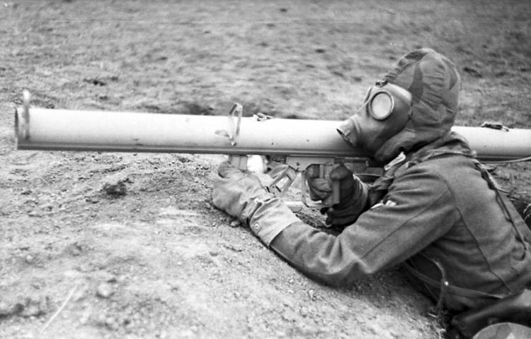 Guns wallpapers | Weapons Wallpapers | HD Wallpapers: world war 2 weapons