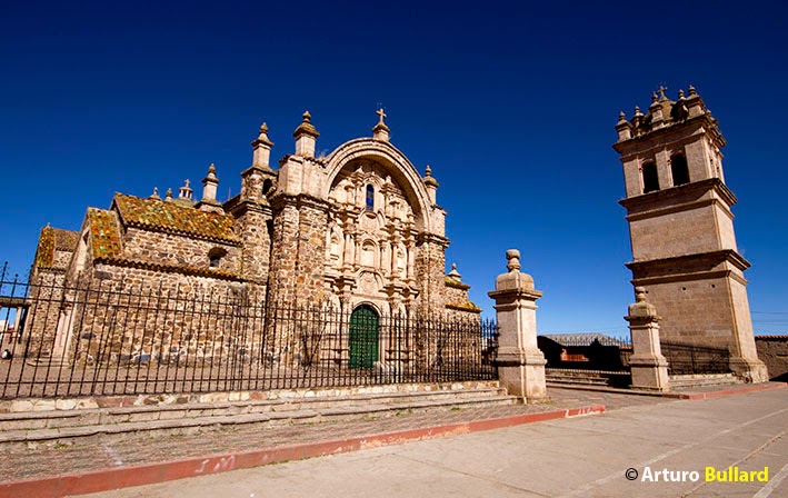 La Ciudad Rosada de Lampa y El Impresionante Templo de Santiago Apóstol ... La Ciudad Rosada de Lampa y El Impresionante Templo de Santiago Apóstol ...