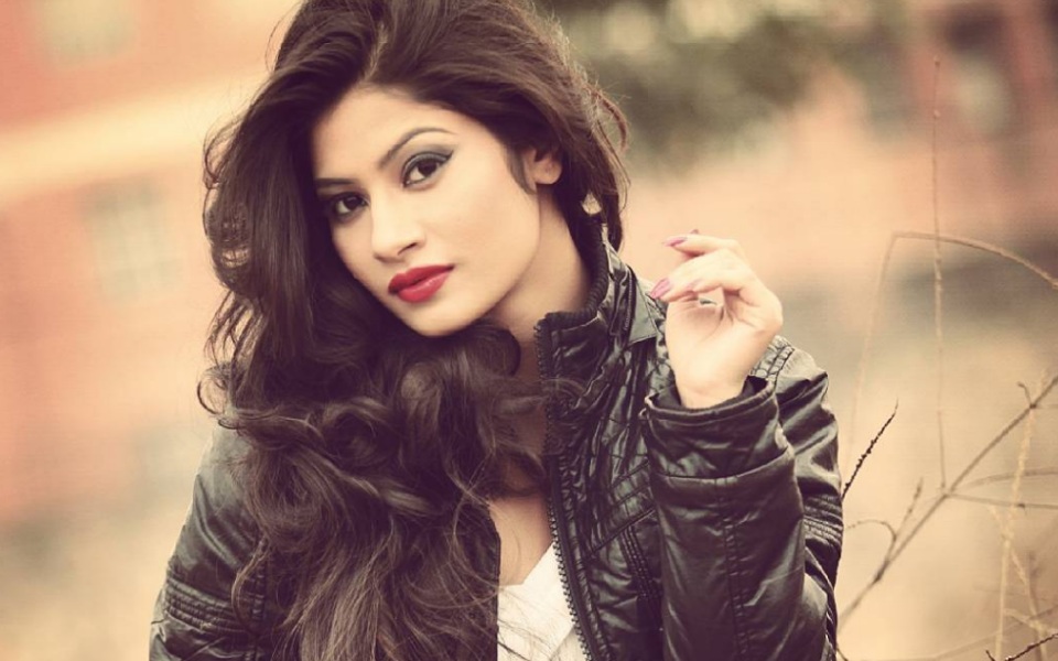 Krishna Mukherjee Family, Contact-number, Affairs, Friends, Latest ...