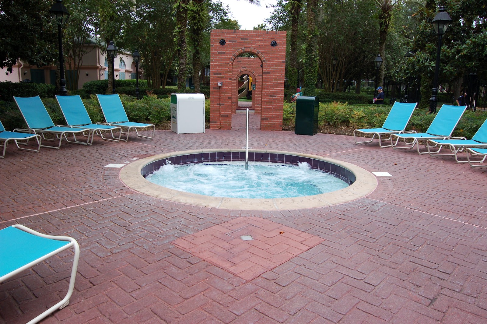 Pool Roundup: Doubloon Lagoon at Disney's Port Orleans French Quarter ...